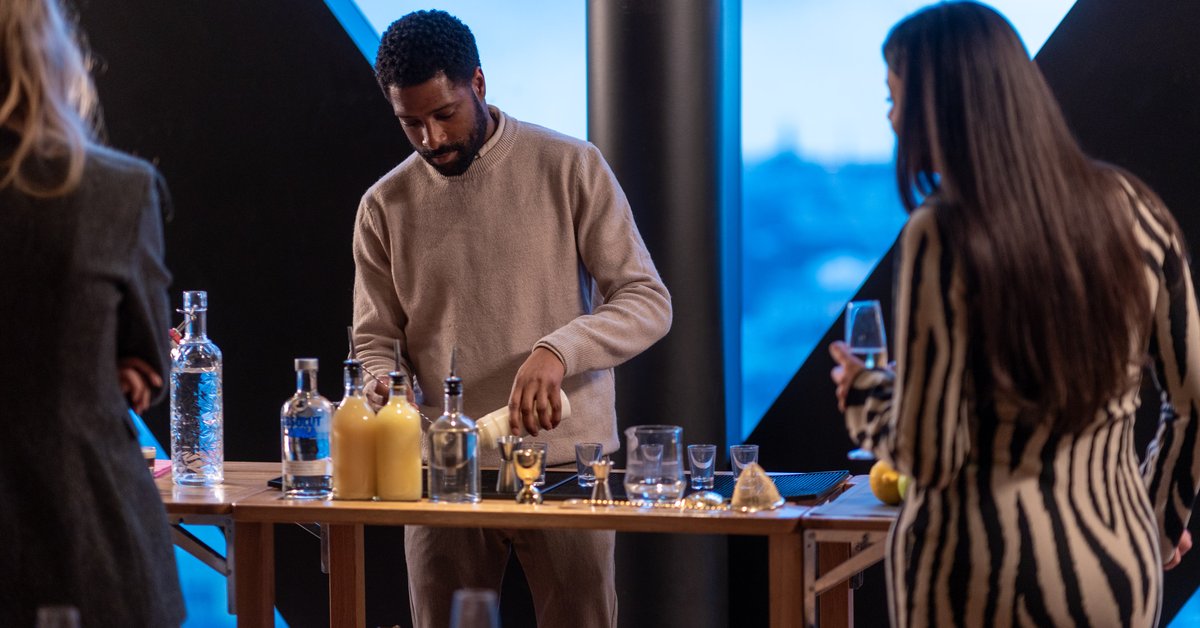 Cocktail Making class - Visit Stockholm