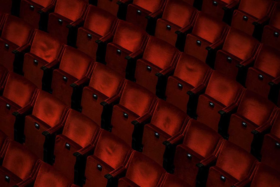 The Red Heart – A Photo Exhibition by Yanan Li - Visit Stockholm