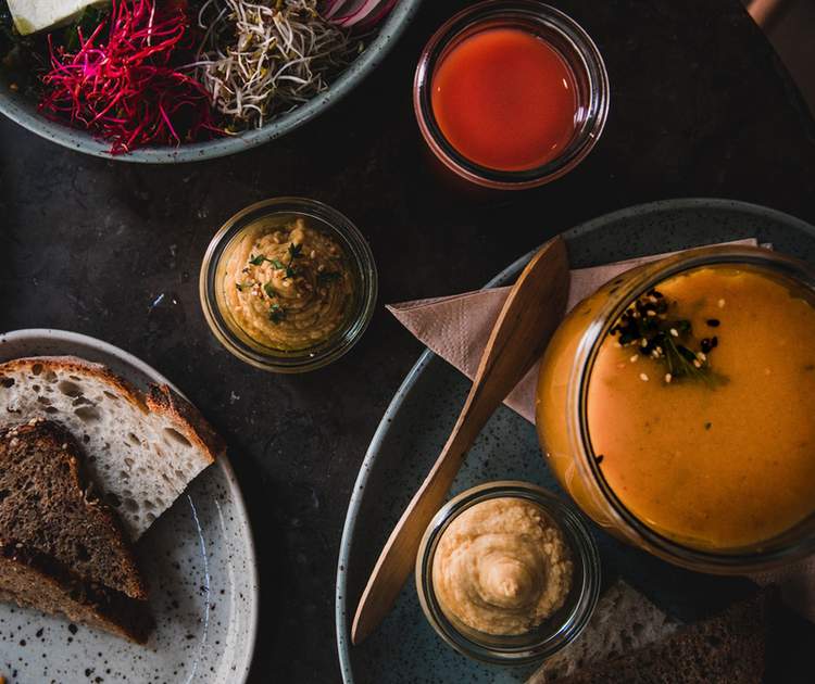 Omayma - Visit Stockholm